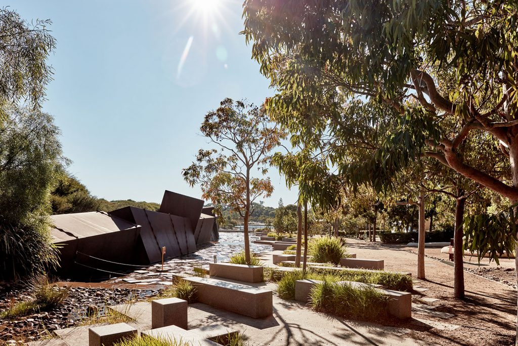 A Botanical Wonderland Just Moments from Home - Botanic Ridge